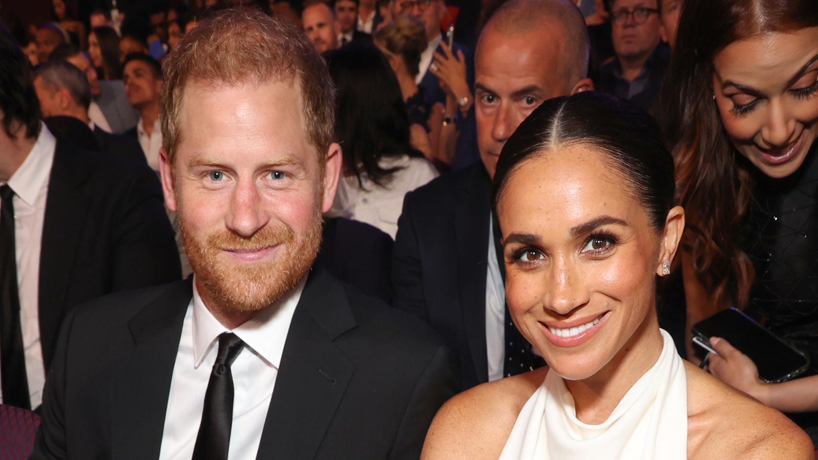 11 Signs Prince Harry & Meghan Markle Are Headed Towards Divorce