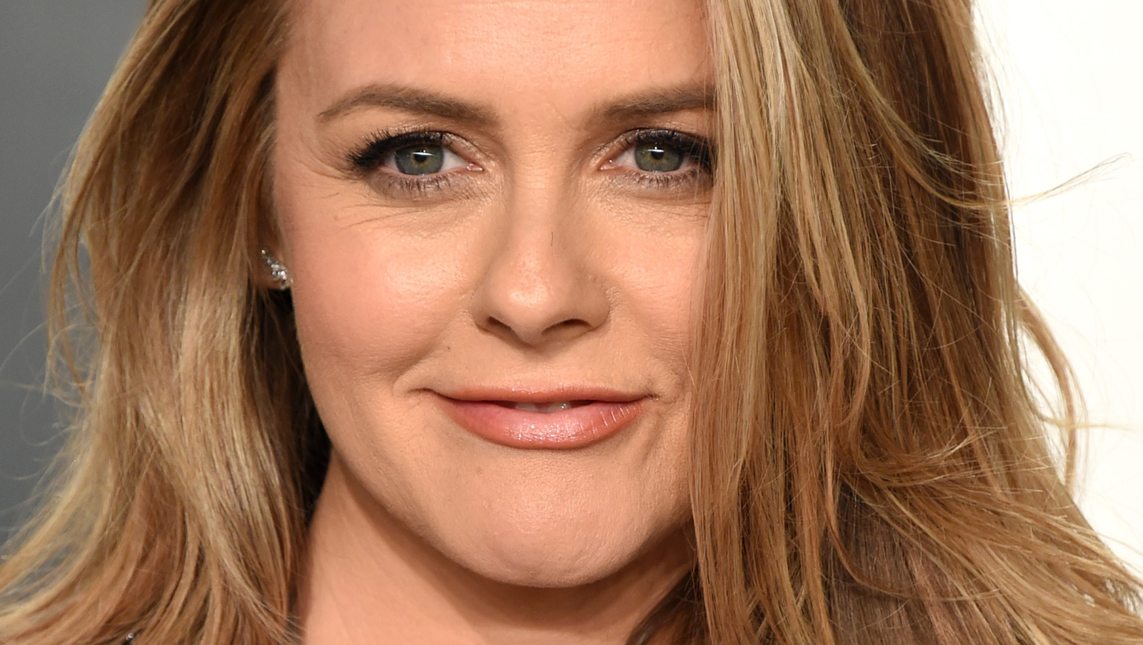 Alicia Silverstone's Message To Body-Shamers Leaves No Doubt About Her ...