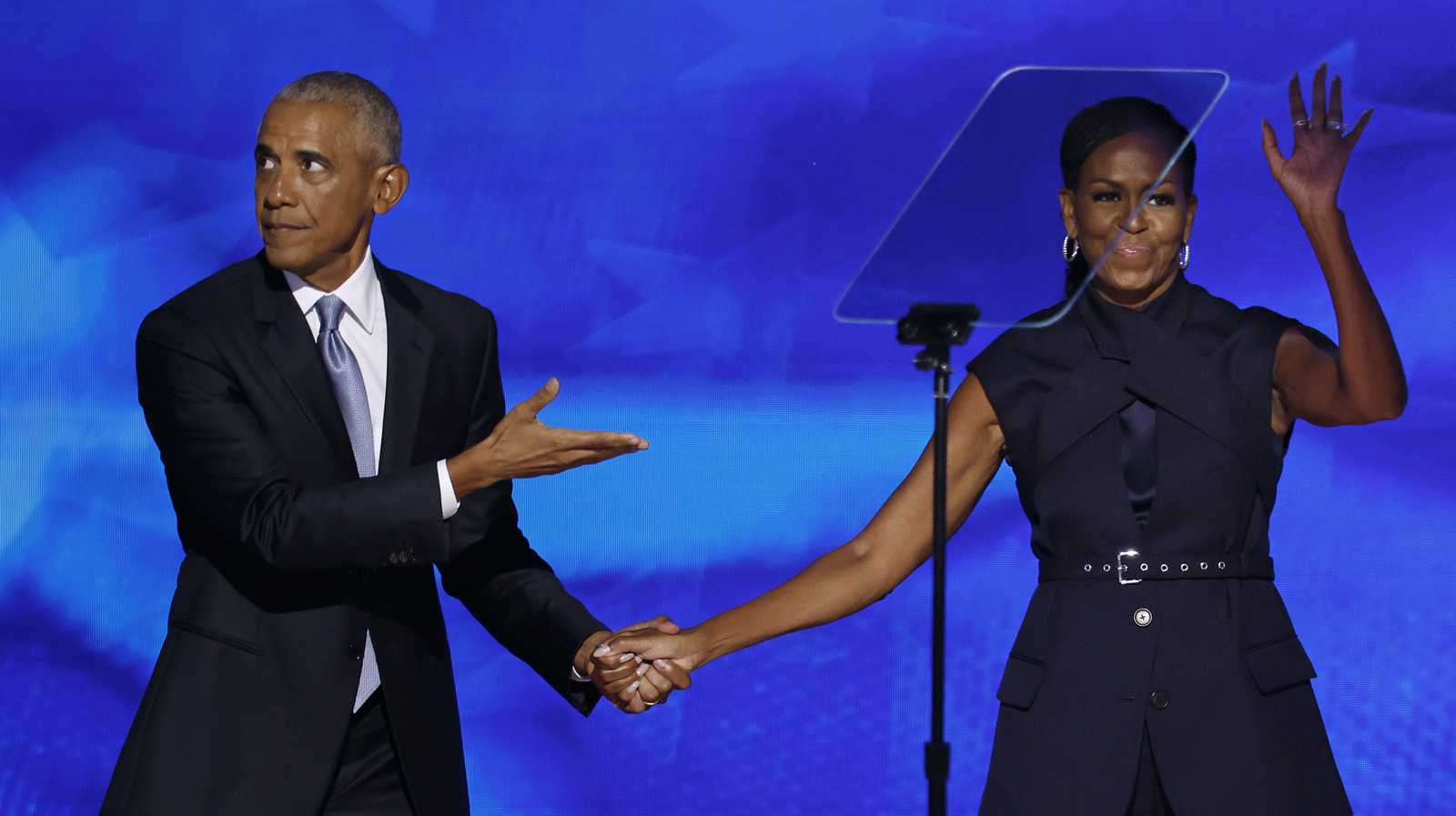 Barack Obama's Response To Michelle's New Podcast Won't Help Divorce Rumors