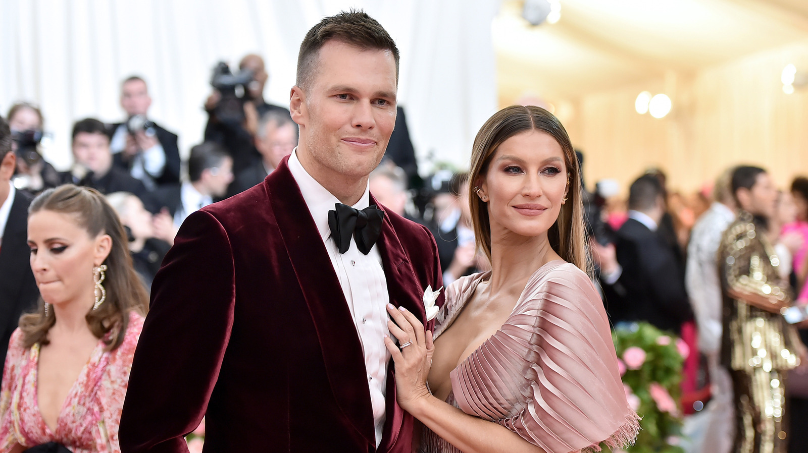 Tom Brady's Dusty Transformation Since Gisele Bündchen Divorce Speaks ...