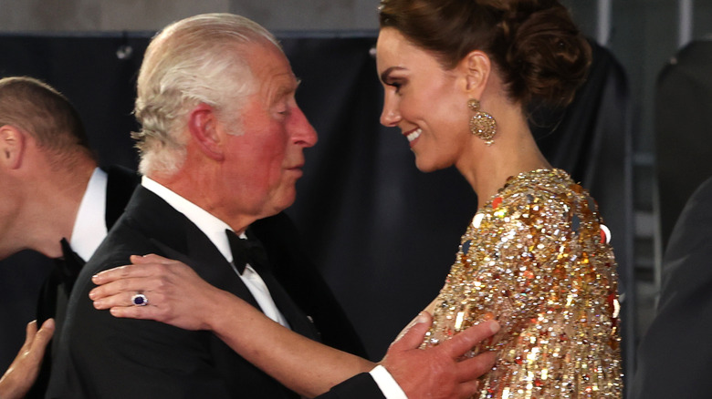 Body Language Expert Reveals The Truth About Kate Middleton And Prince