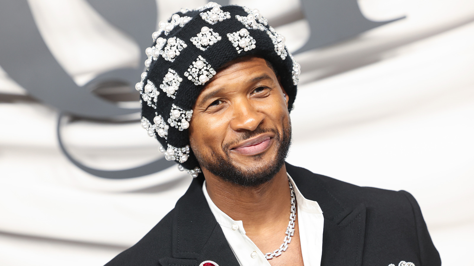 Celebs Who Can't Stand Usher