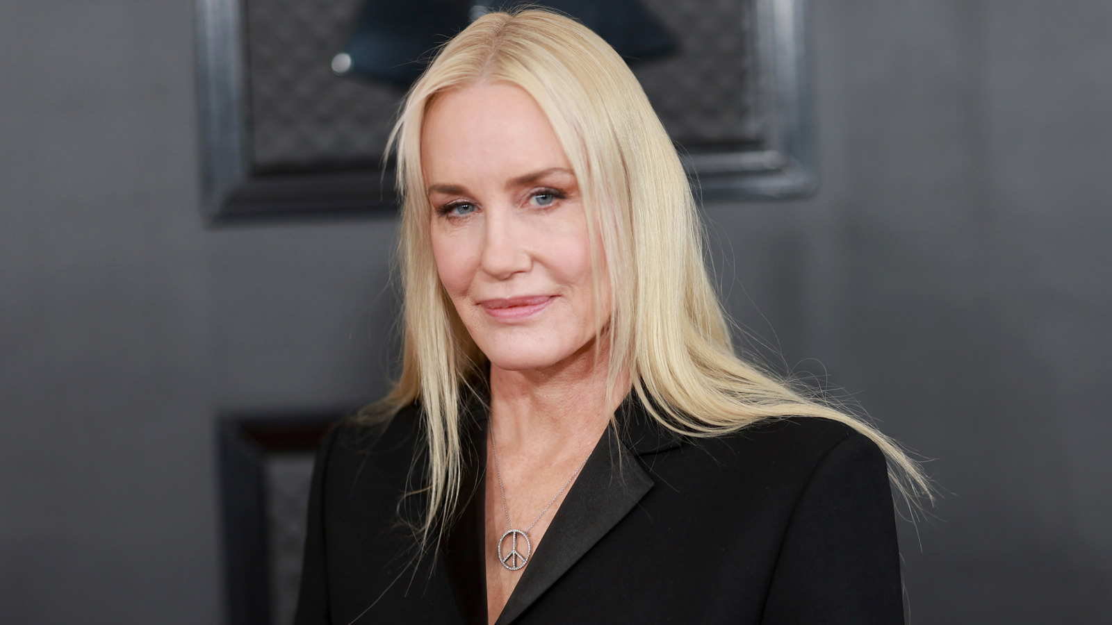 Daryl Hannah's Stunning Transformation: From Teenager To 65 Years Old