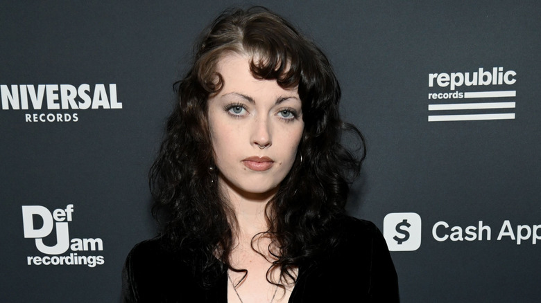 Dave Grohl's Oldest Daughter Has Grown Up To Be Gorgeous