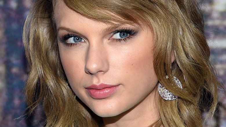 Dj Found Guilty Of Assaulting Taylor Swift Continues To Deny Groping