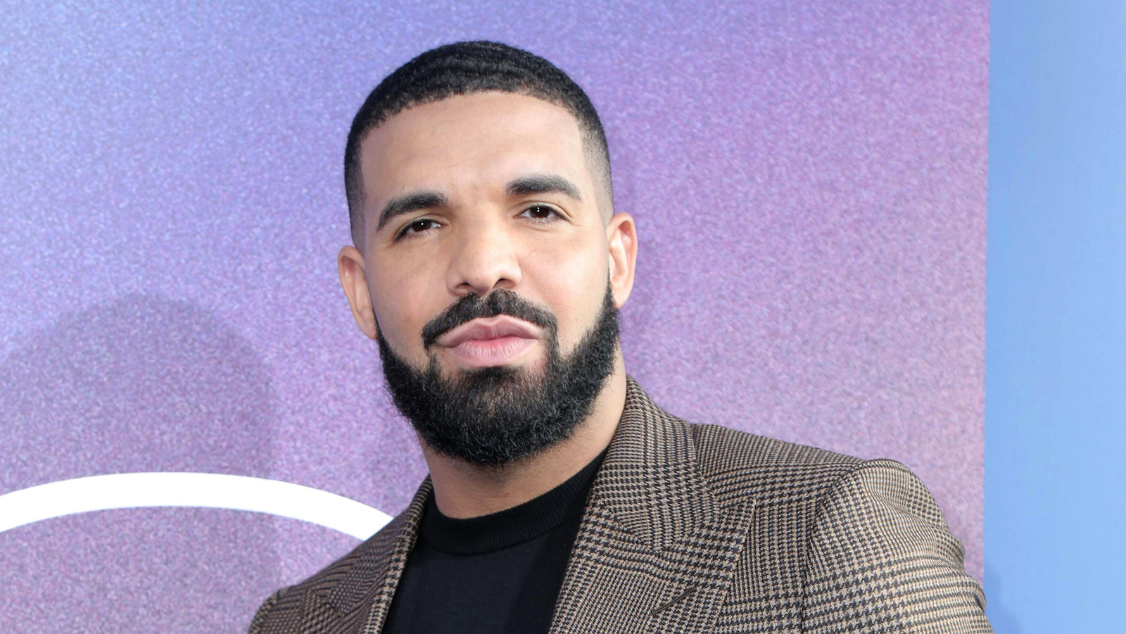 Drake's Son Adonis Lives An Extremely Lavish Life