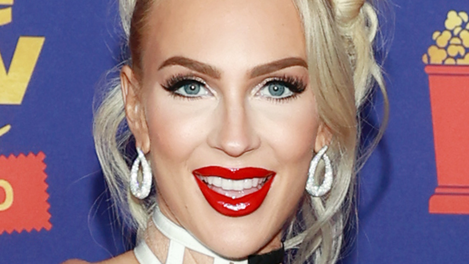 Everything We Know About Christine Quinn's Telling Book