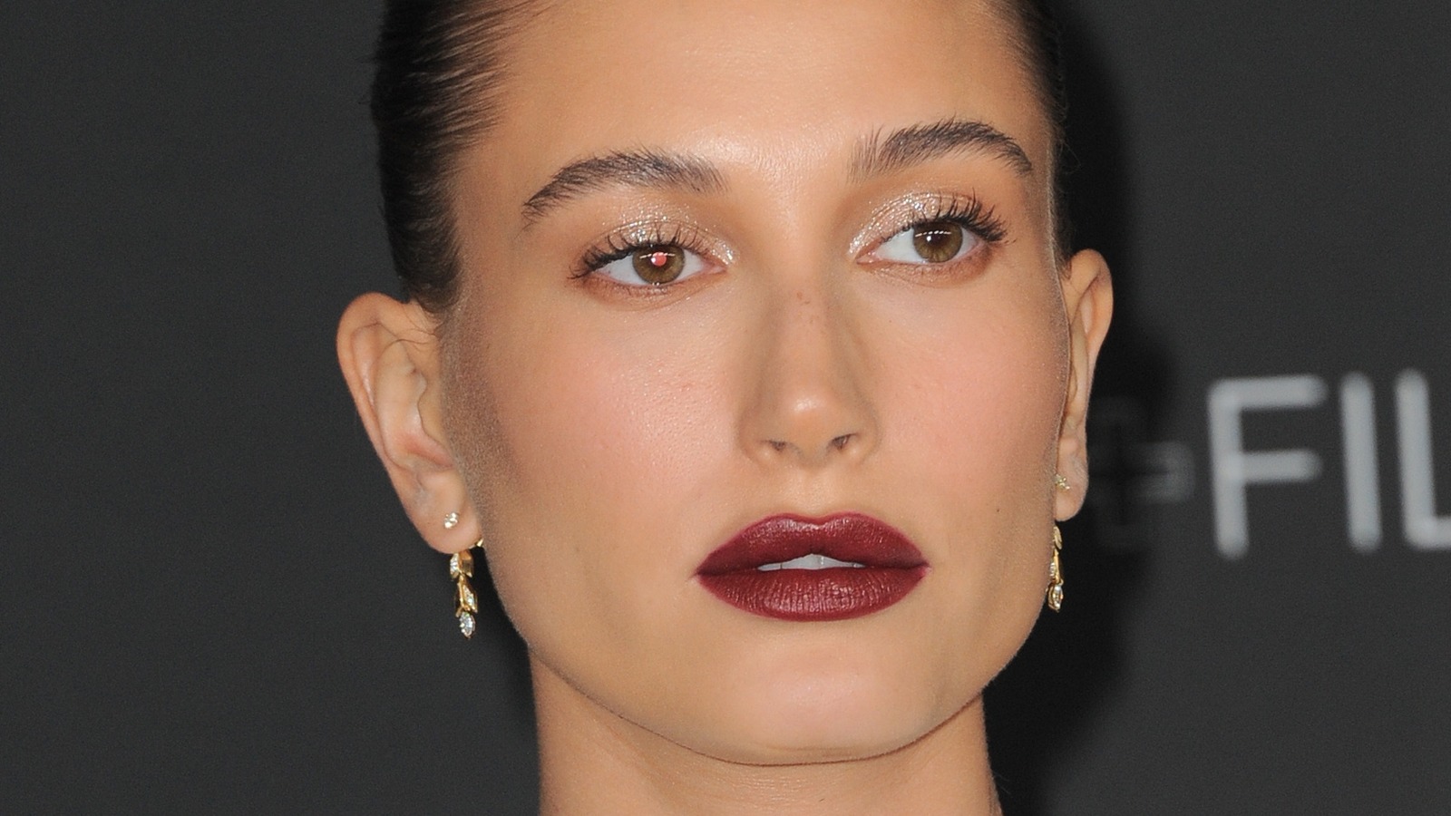 Hailey Bieber Just Did Exactly What She Begged Justin Bieber To Stop Doing