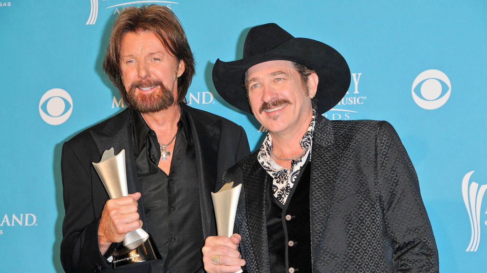 Here's How Much Brooks & Dunn Are Really Worth Here's How Much Brooks & Dunn Are Really Worth