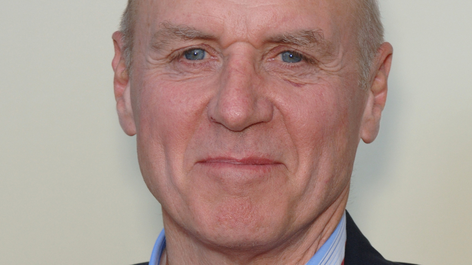 Alan Dale Perdió