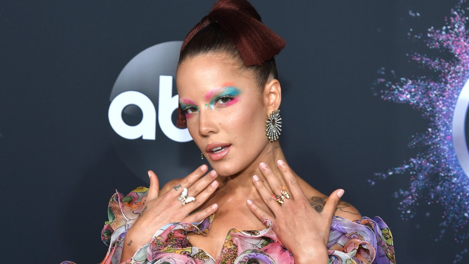 Here's What Fans Really Think About Halsey's Stunning Transformation