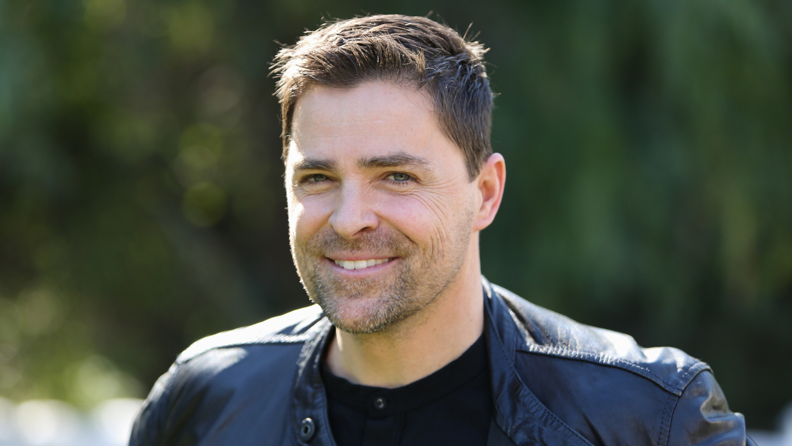 Here's Who Hallmark Star Kavan Smith Is Married To In Real Life