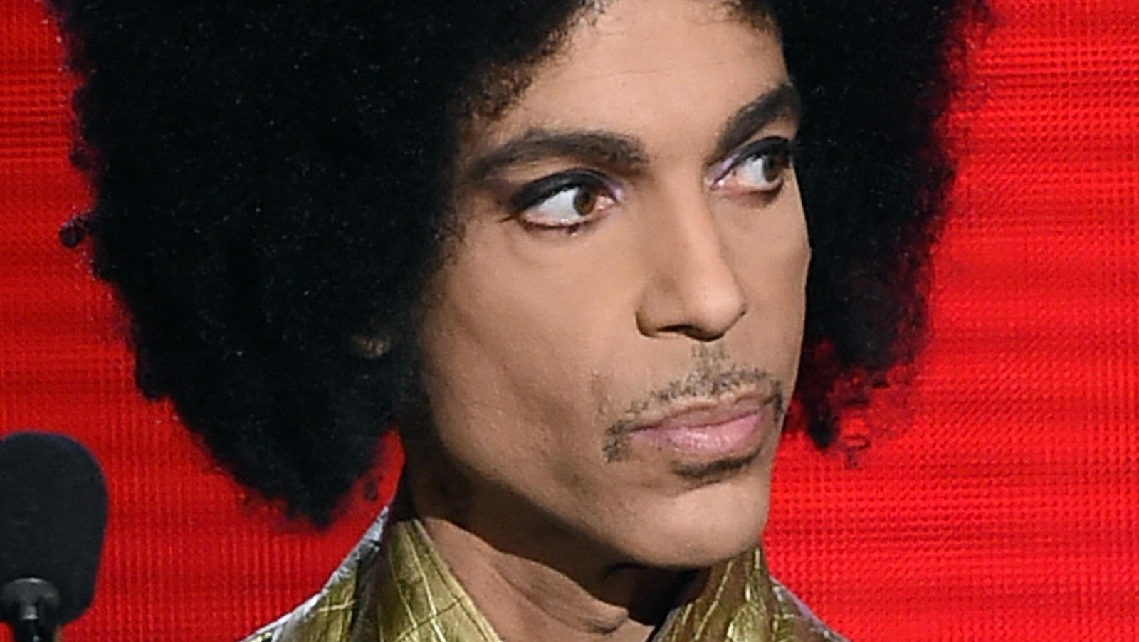How Did Prince's Addiction To Prescription Pills Really Begin?