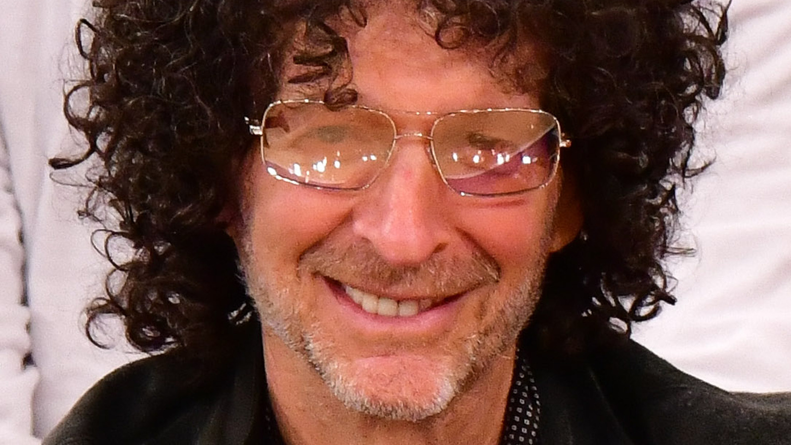 Howard Stern Is Still Lashing Out At Will Smith Amid Dave Chappelle Drama