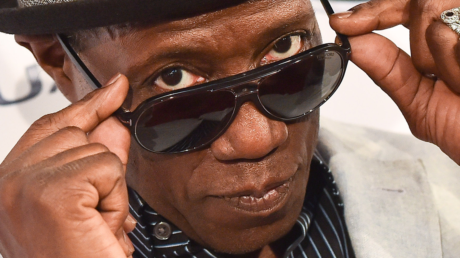 Inside Wesley Snipes And Woody Harrelson's Friendship Over The Last 30 ...