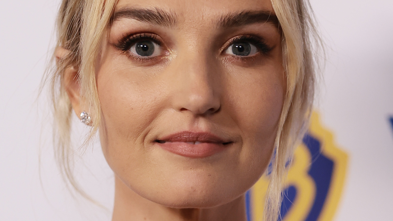 Is Chloe Fineman In A Relationship?