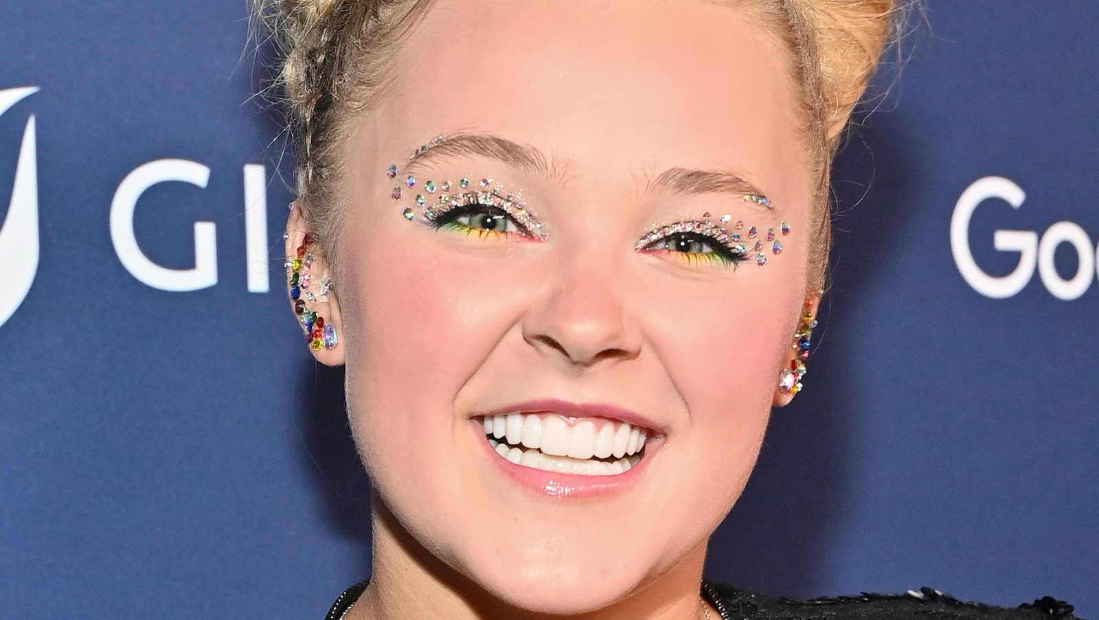 JoJo Siwa Puts Another Huge Celebrity's Shady Behavior On Blast