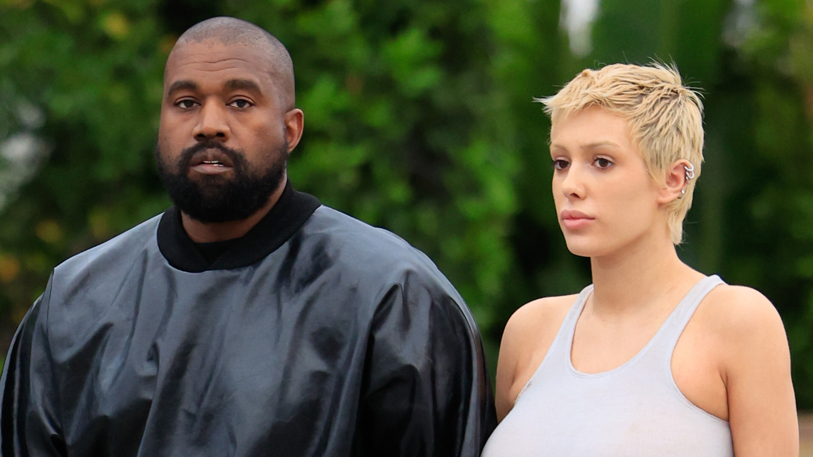Kanye West's Wife Bianca Censori Debuts Wild Pink Hair Transformation ...