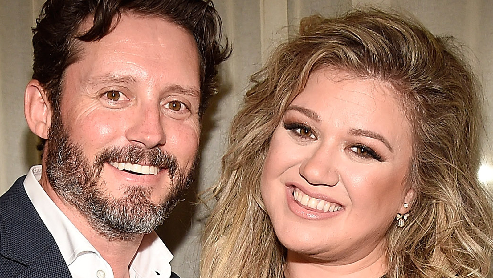 Kelly Clarkson's Drama With Her Ex Doesn't Seem To Be Over Yet