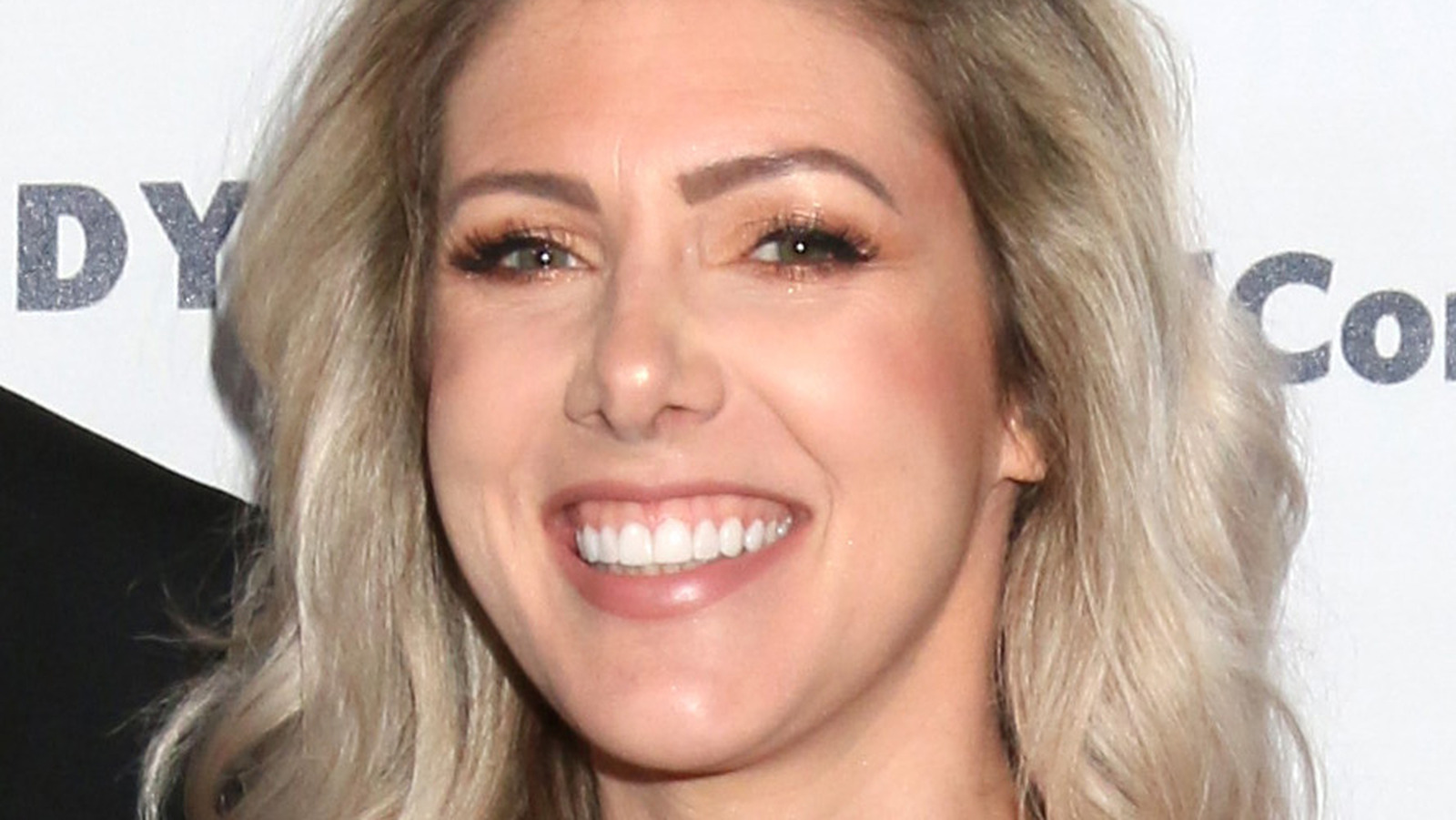 Kelly Rizzo's Heartfelt Tribute At Bob Saget's Funeral Has Everyone Crying