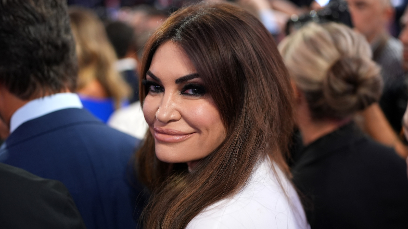 Kimberly Guilfoyle's Tasteless Plunging Lace Dress Is Downright Painful