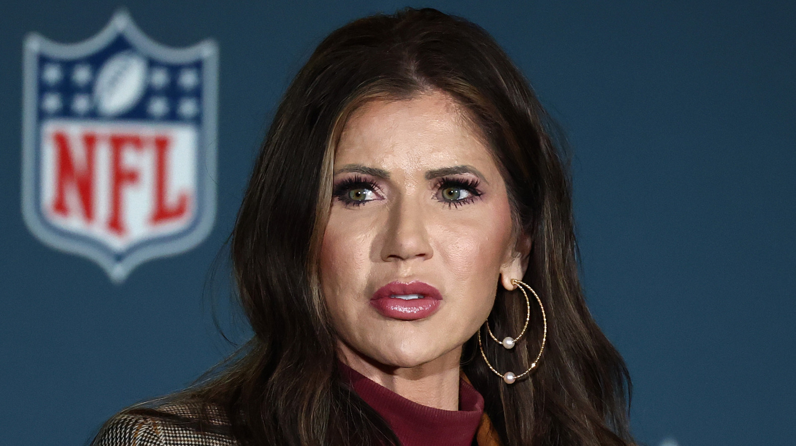 Kristi Noem Accidentally Exposes Her Republican Makeup Fail To Millions