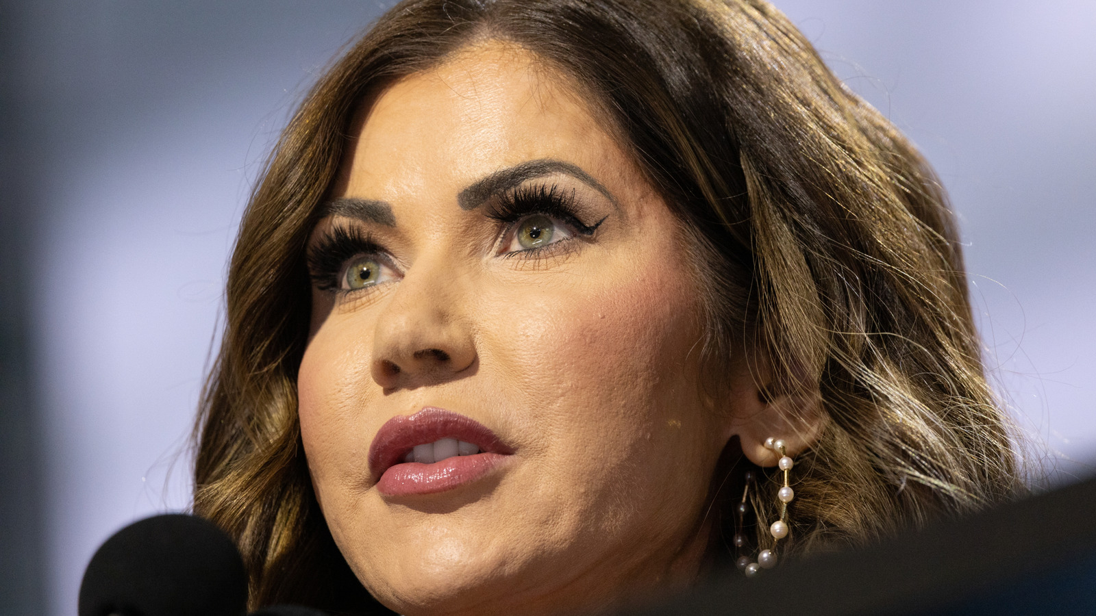 Kristi Noem Confuses White House For '50s Church Service In ...