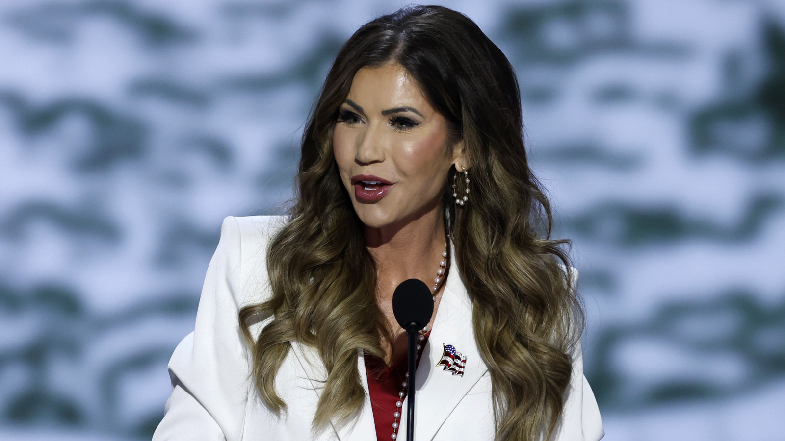 Kristi Noem's Attempt To Defuse Rampant Corey Lewandowski Affair Rumors ...