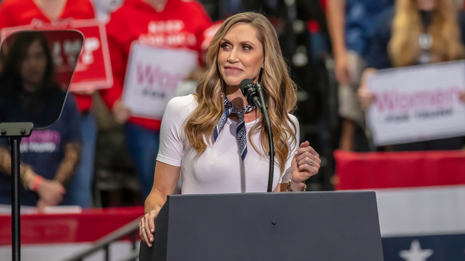 Lara Trump Betrays Her Own Age With Mini Dress Fit For A Teenager (Kai WYA)