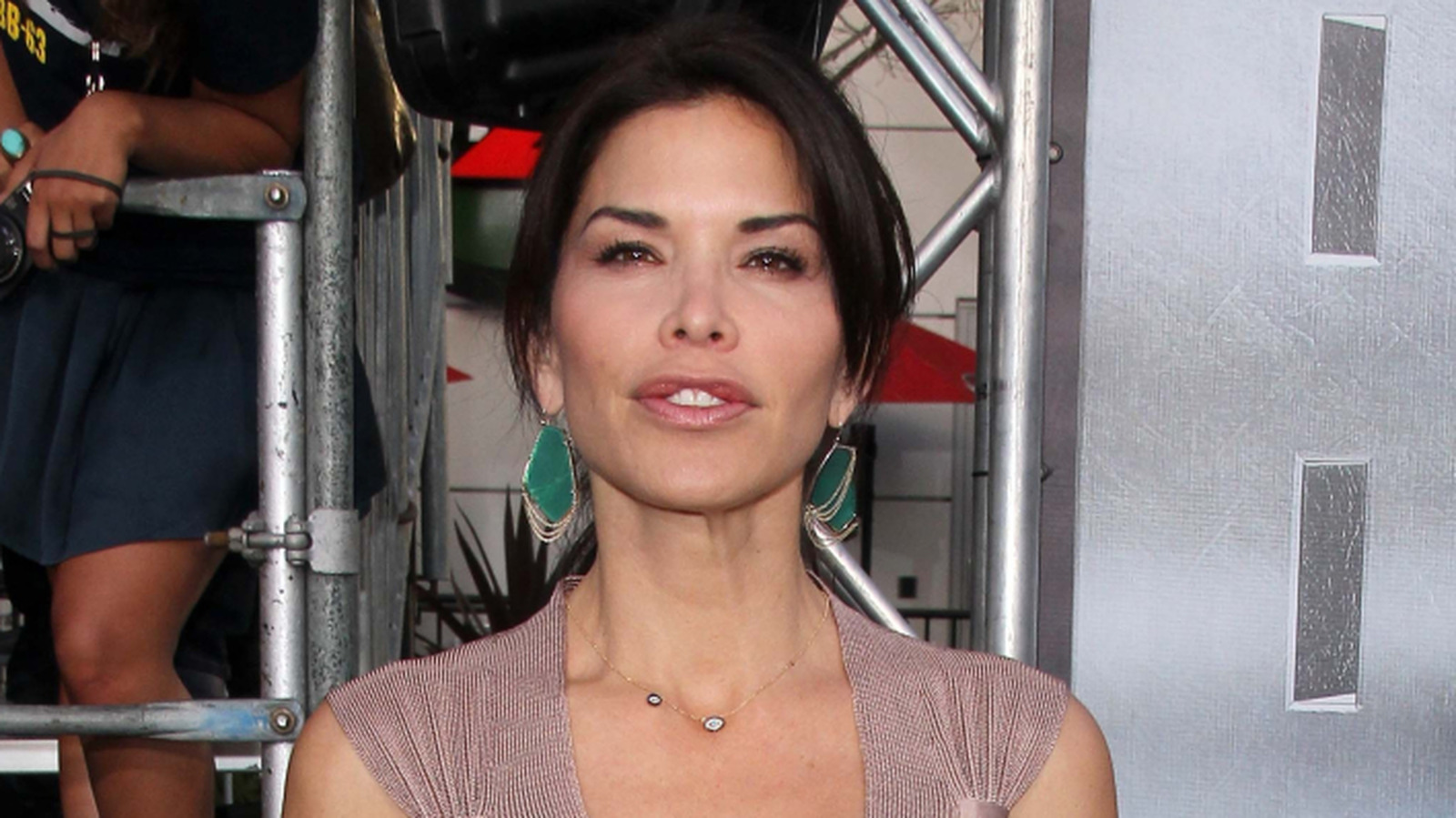 Lauren Sanchez Puts Her Muscular Legs On Full Display (Look Away, Mark ...