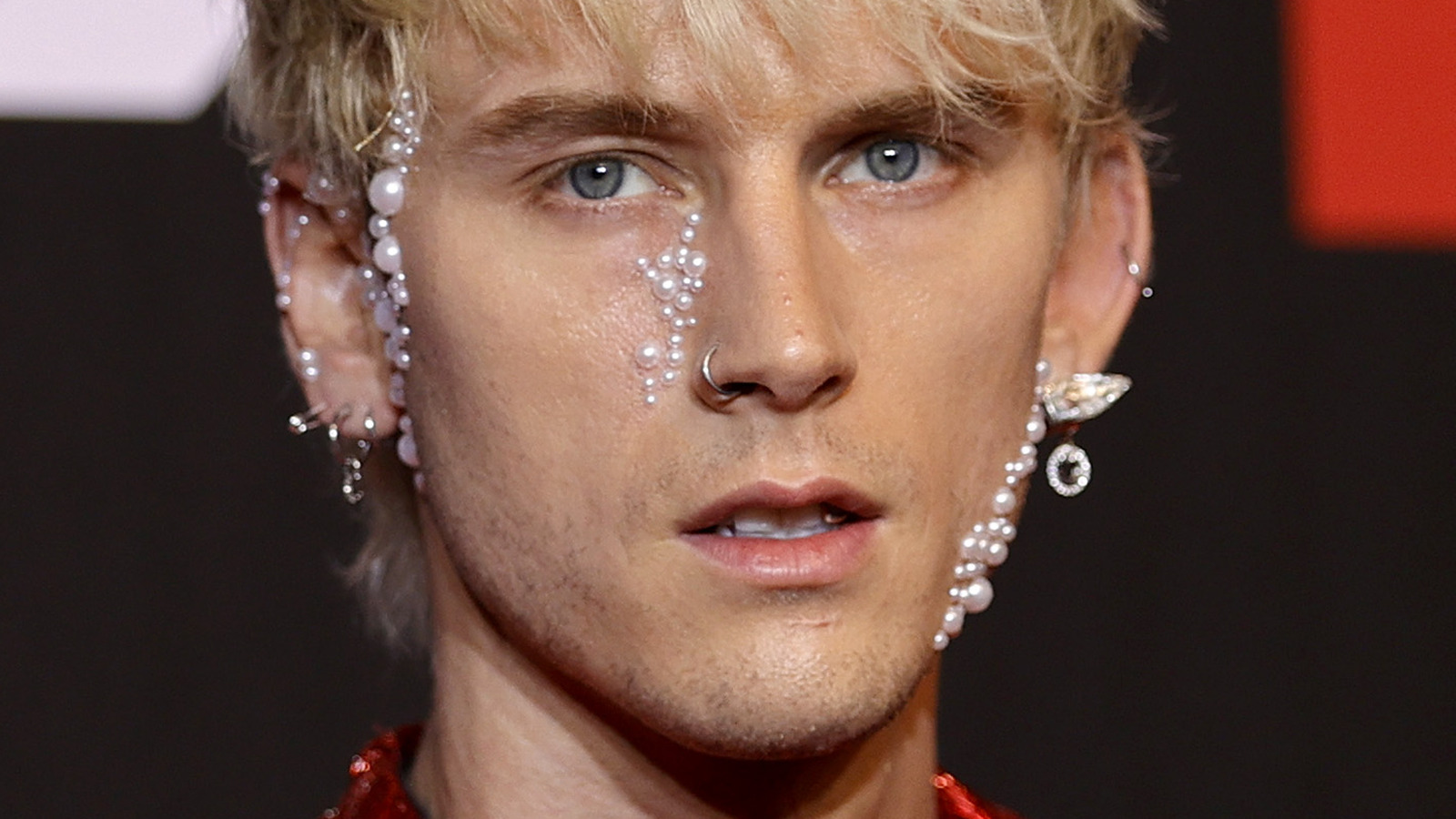 Machine Gun Kelly's Resurfaced Comments About Kendall Jenner Are ...