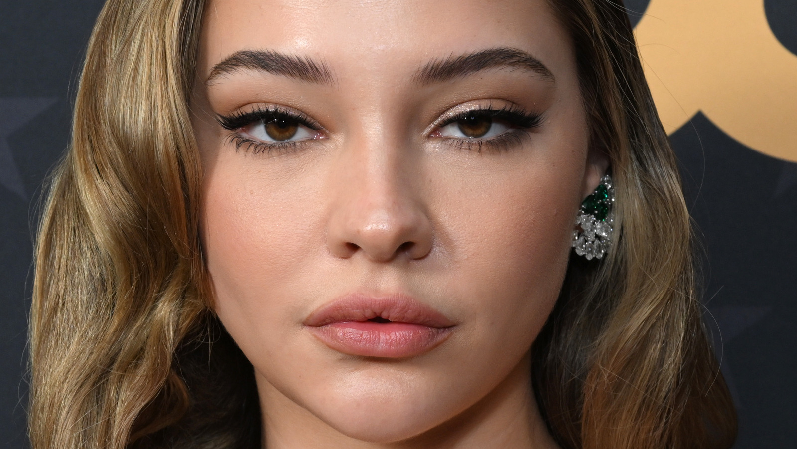 Madelyn Cline Says Public Chase Stokes Romance Wasn't For Her As He ...