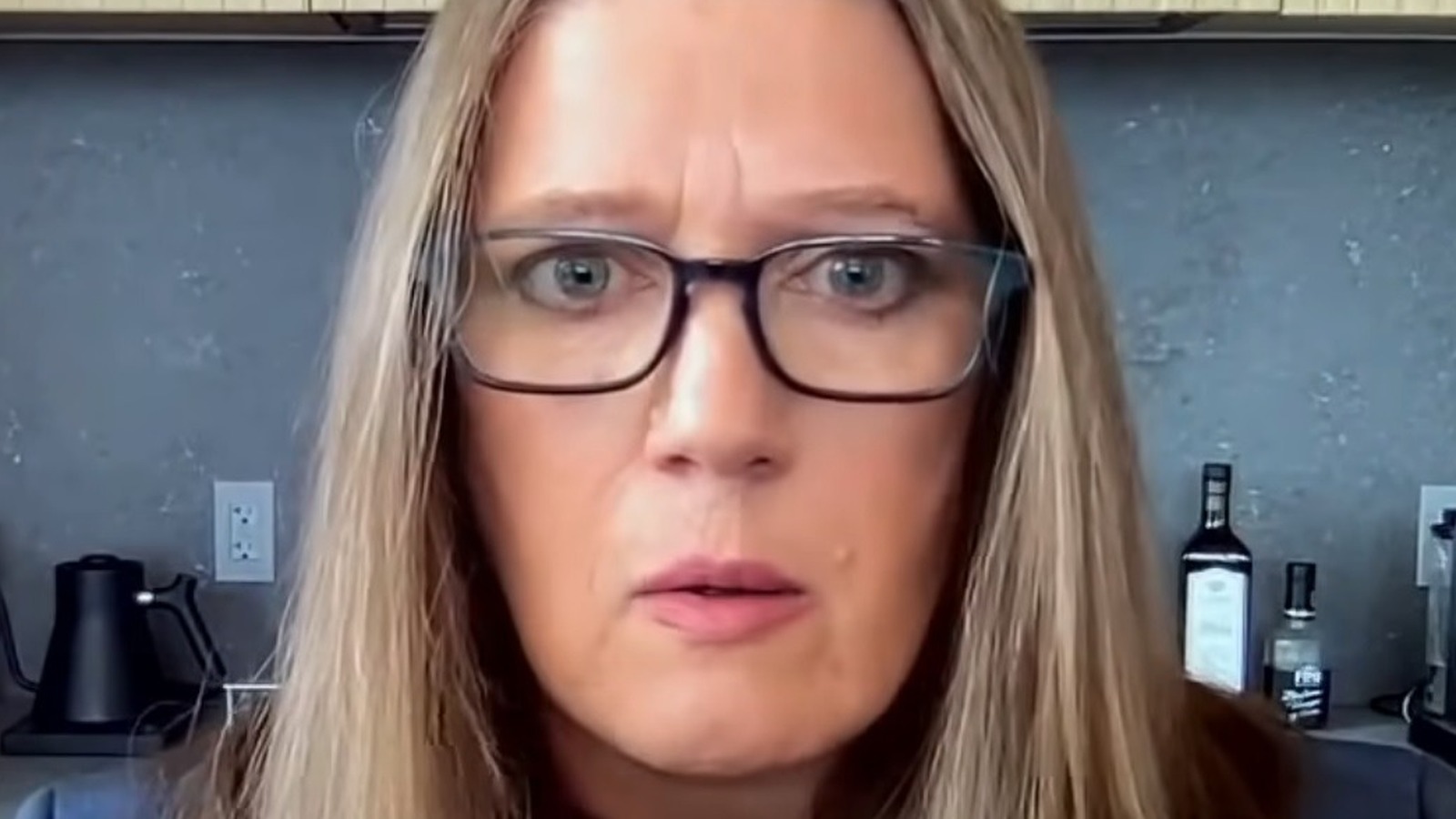 Mary Trump Speaks Out As To Why Donald Trump May Not Be Able To Make A ...