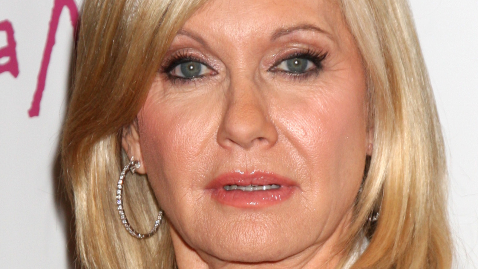 Olivia Newton-John Mourns The Death Of A Very Important Person In Her Life