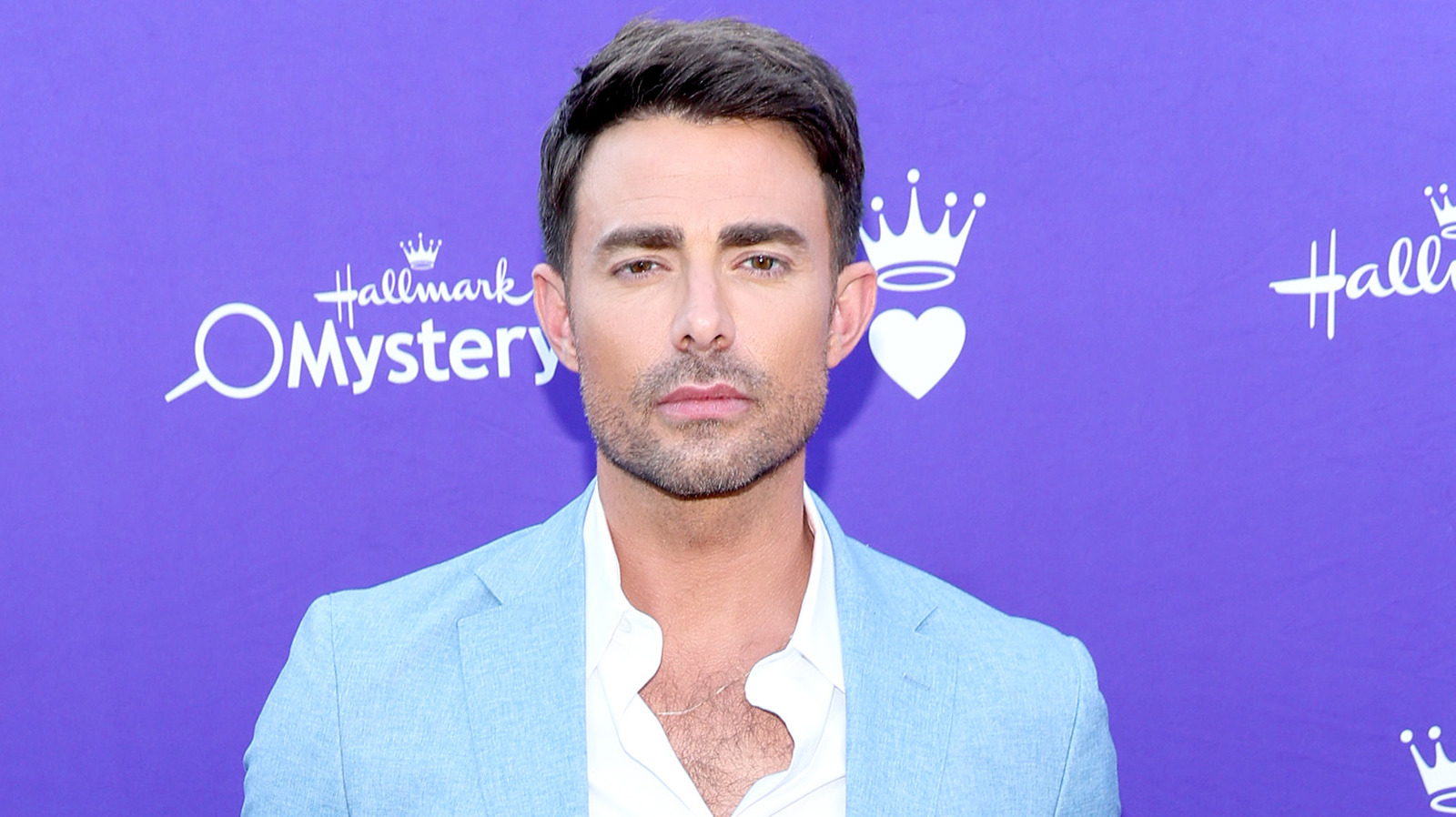Sad Details About Hallmark Star Jonathan Bennett