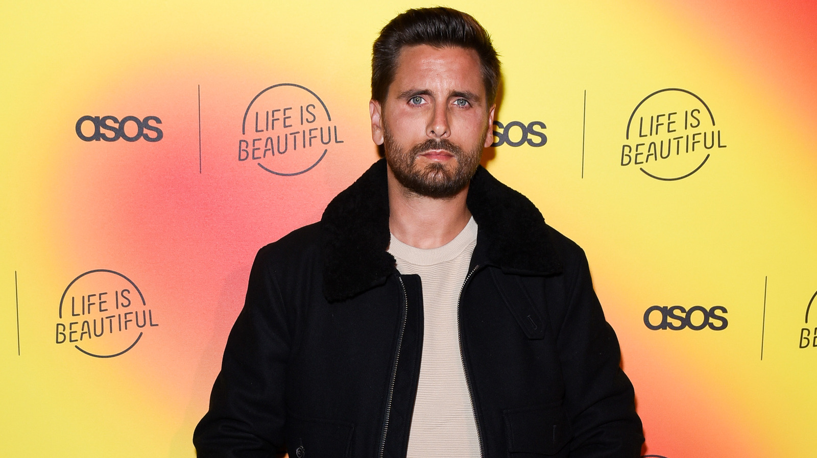Scott Disick's Unrecognizable Look In New Photo Has Us Doing A Double Take