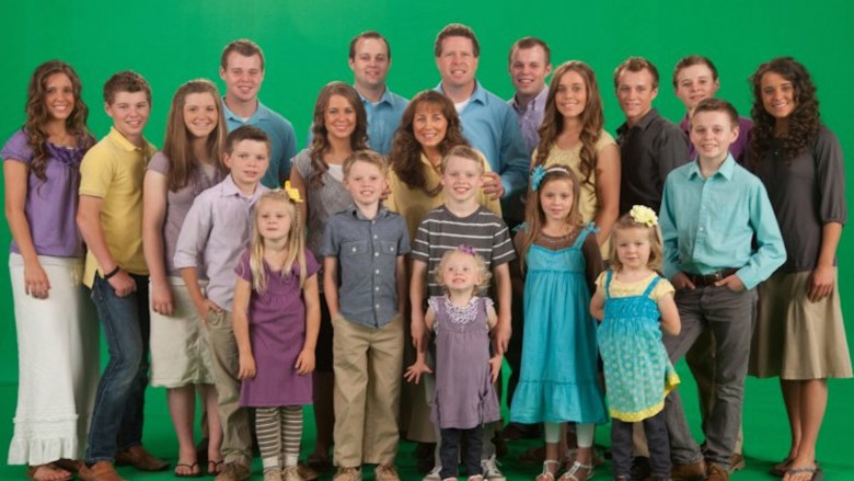 Sketchy Things Everyone Just Ignores About The Duggars Sketchy Things Everyone Just Ignores About The Duggars