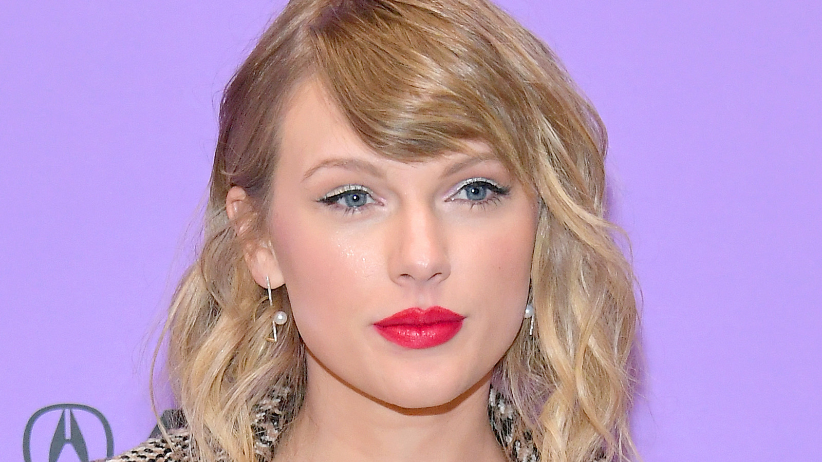 Taylor Swift Shares 'Sad' Update With Fans Taylor Swift Shares 'Sad' Update With Fans