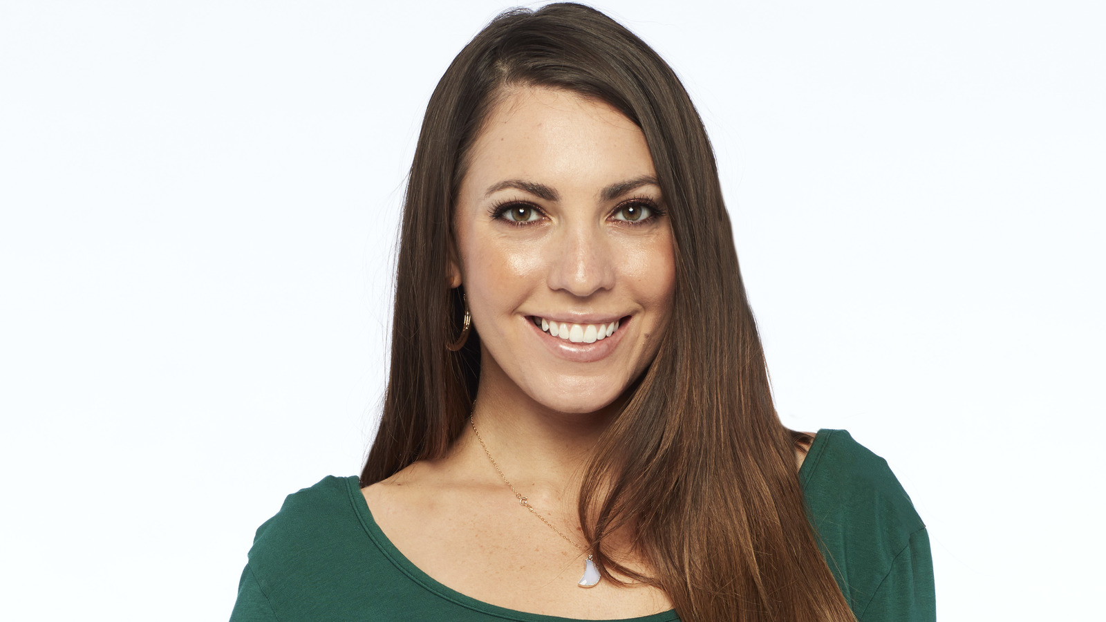 The Bachelor's Victoria Larson Responds To Claims That She Is A Bully
