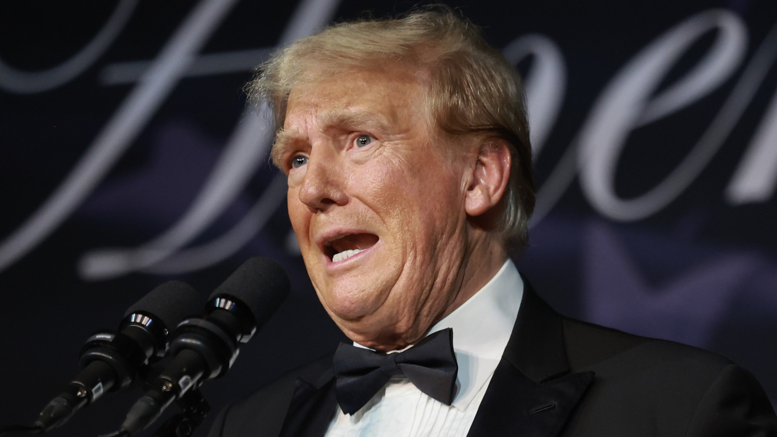 The Most Embarrassing Celebrity Makeup Fails Of 2024