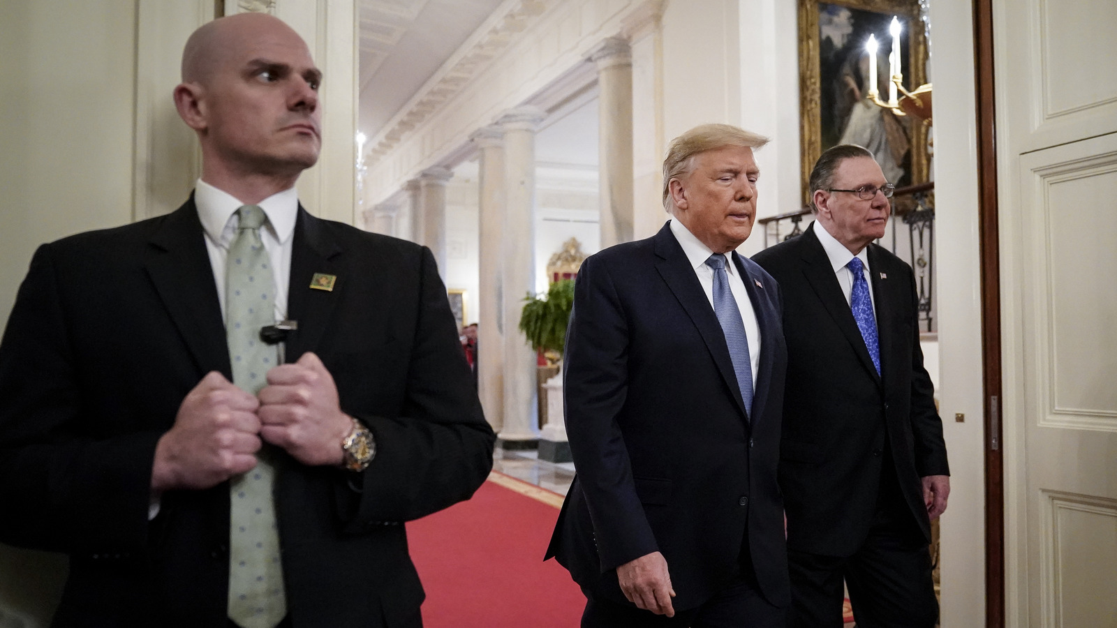 The Secret Service Just Shook Up Donald Trump's Security Detail. Here's Why