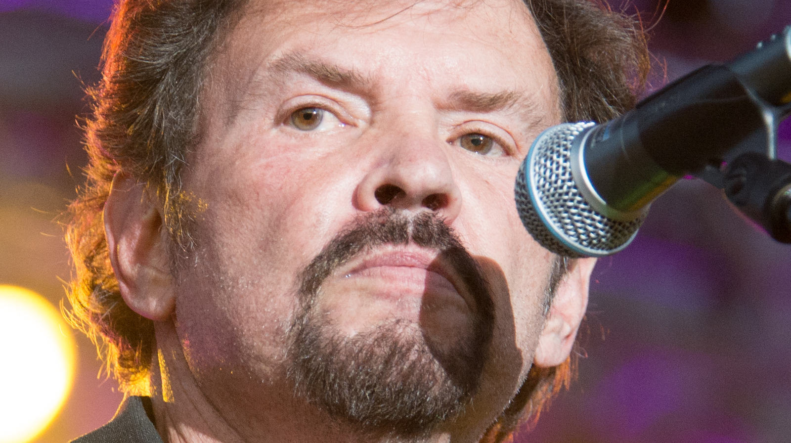 The Tragic Death Of Country Music Star Jeff Cook