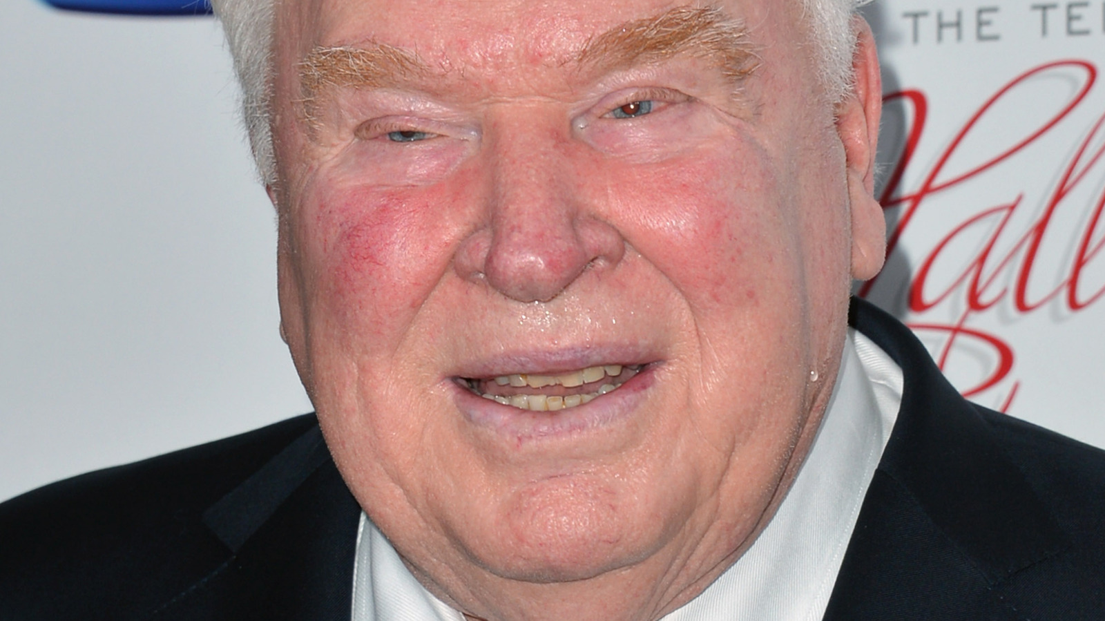 The Tragic Death Of NFL Icon John Madden