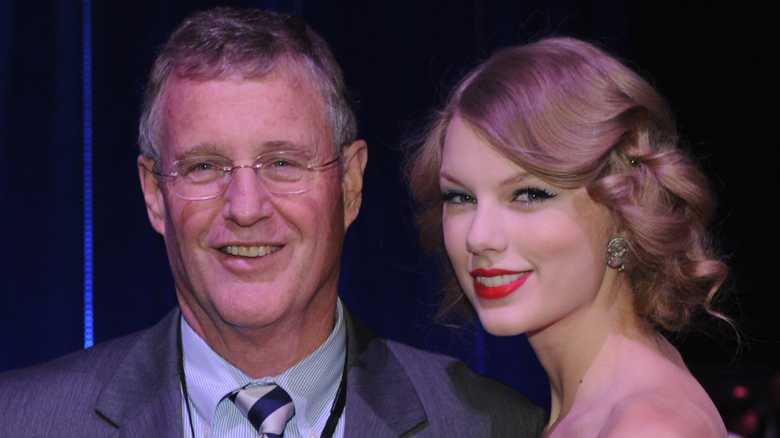The Tragic Truth About Taylor Swift's Dad's Health Decline