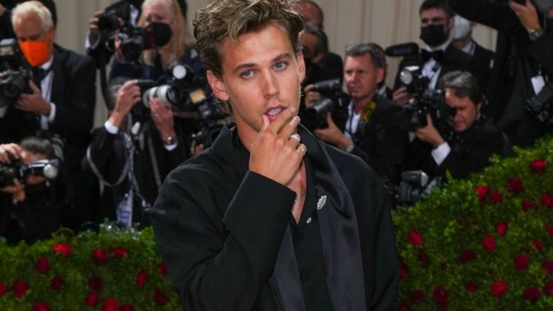 The Transformation Of Austin Butler From Childhood To 30 Years Old