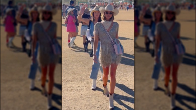The Worst-Dressed Celebs At Stagecoach 2024 The Worst-Dressed Celebs At Stagecoach 2024