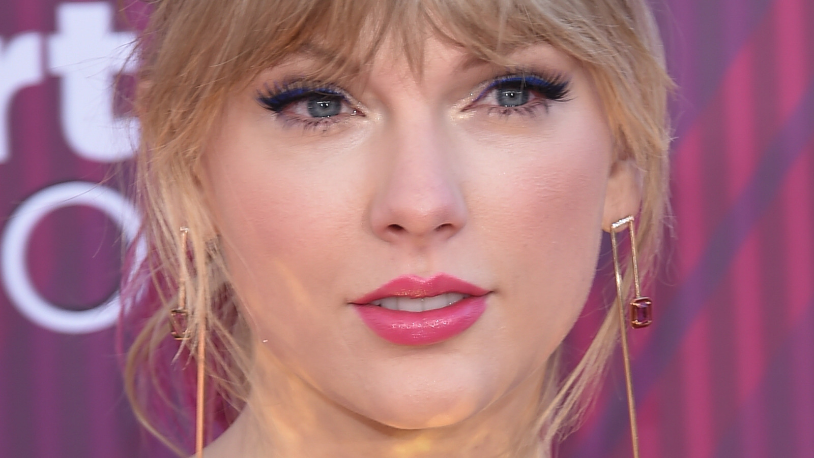 What Is Jennifer Aniston's Connection To Taylor Swift?