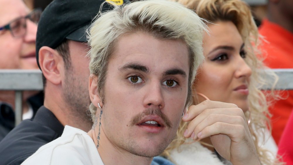 Whats Really Going On With Justin Bieber