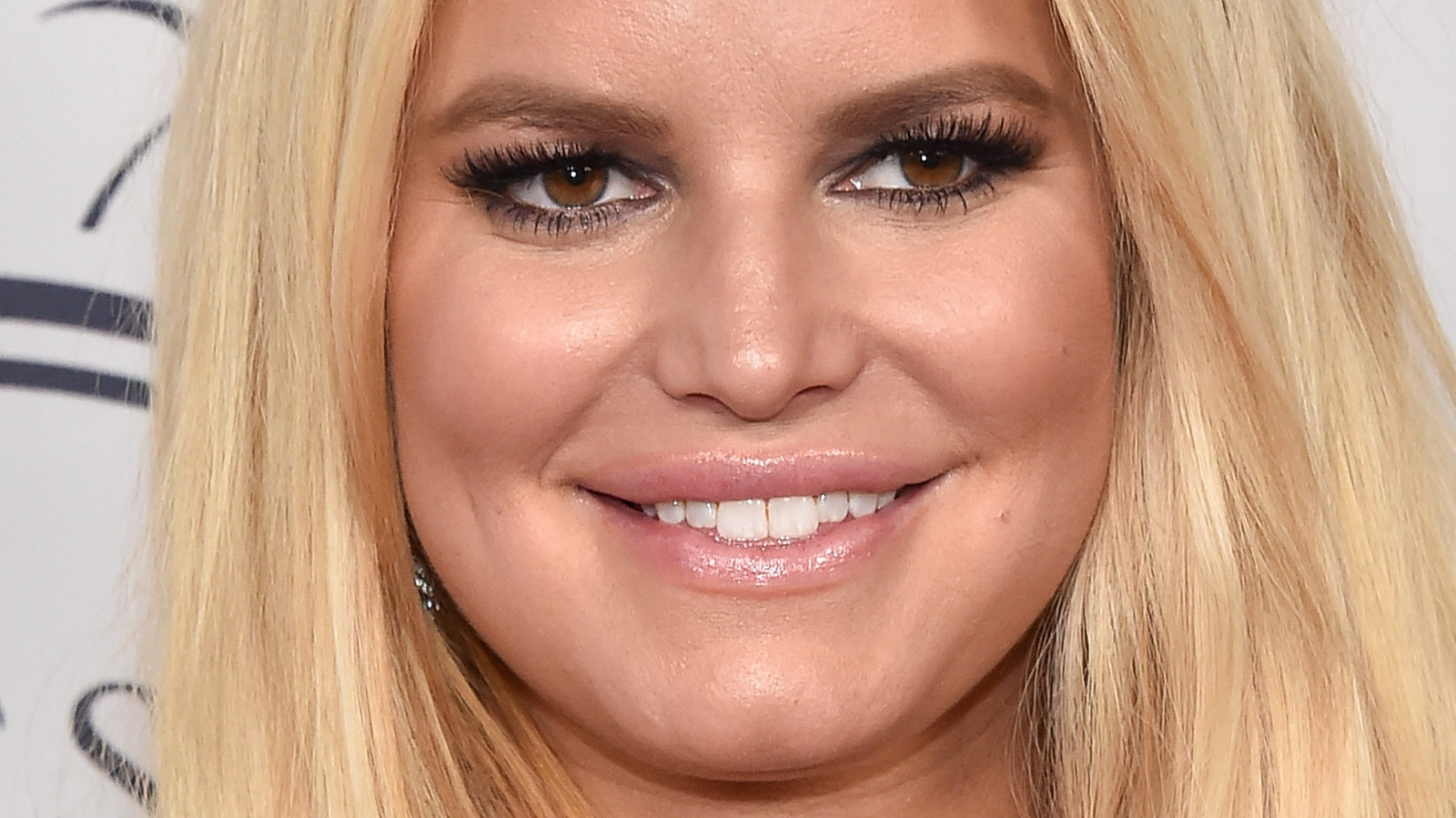 Why Did Jessica Simpson Cry After Sharing A Social Media Post?