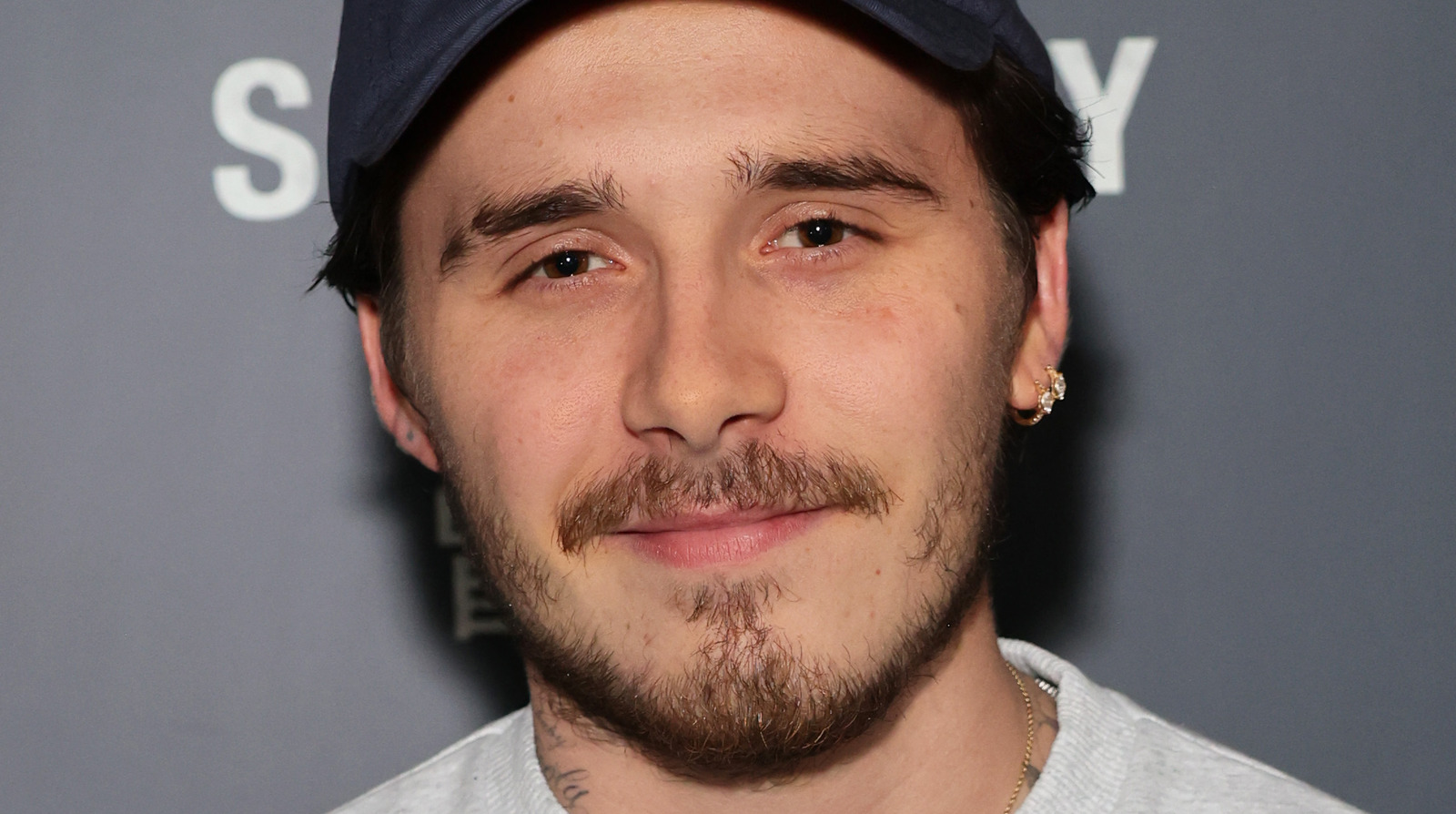 Will Brooklyn Beckham's Fiancee Wear Victoria's Famous Clothing Line At ...